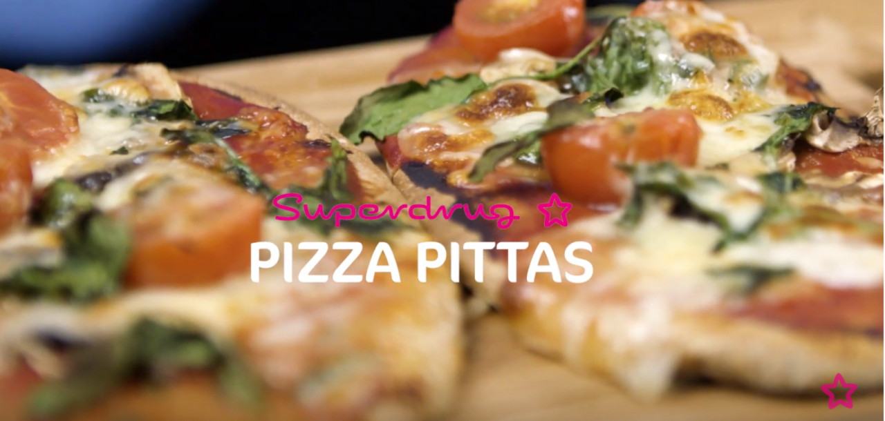 Pitta Pizzas Recipe - Mini Pitta Pizzas - SR Nutrition